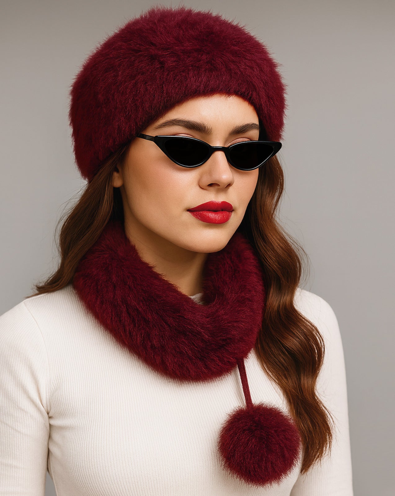 WOOLEN MUFFLER & HAT SET - Polkadots