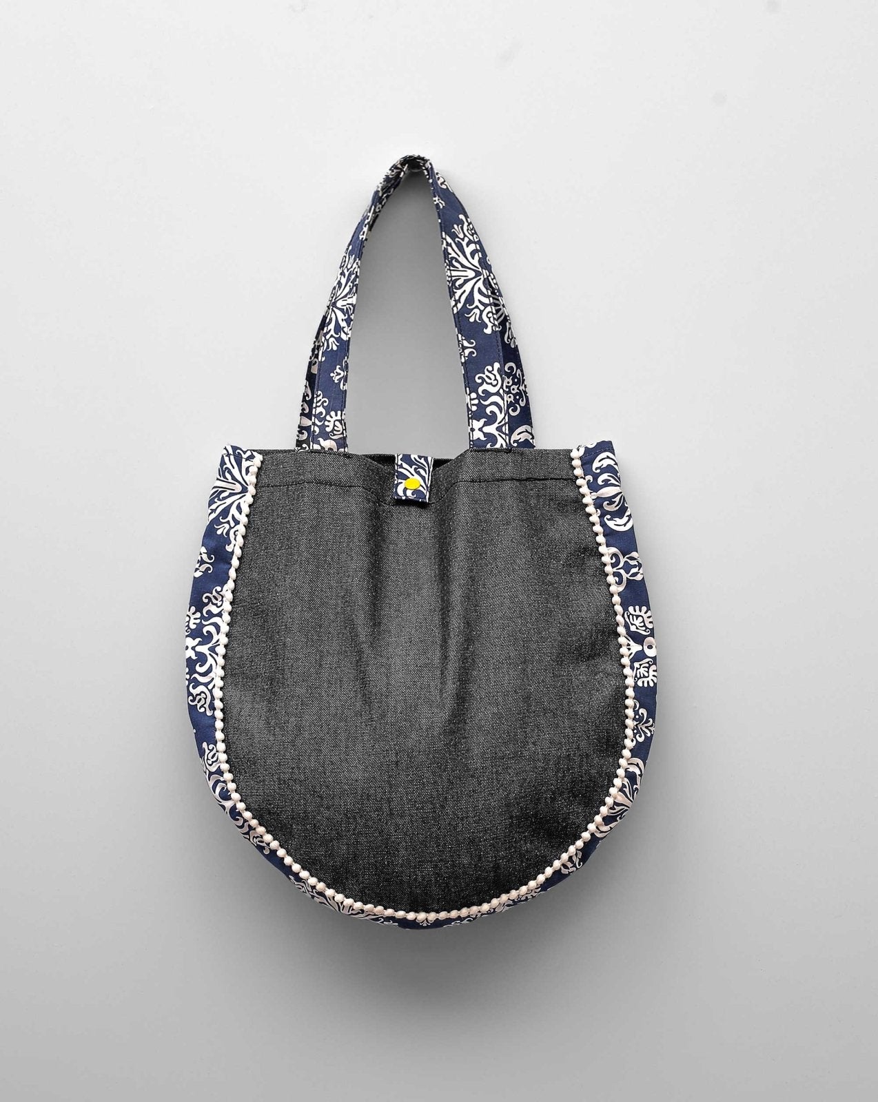 DENIM ROUND TOTE BAG - Polkadots